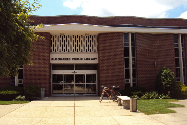Bloomfield Public Library in Bloomfield, NJ | LibraryThing Local