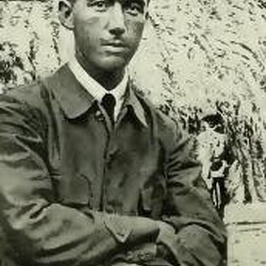 Alex Rattray Hay | Author | LibraryThing