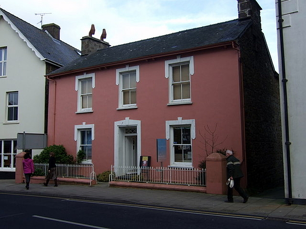 Seaways Bookshop in Fishguard, Pembrokeshire | LibraryThing