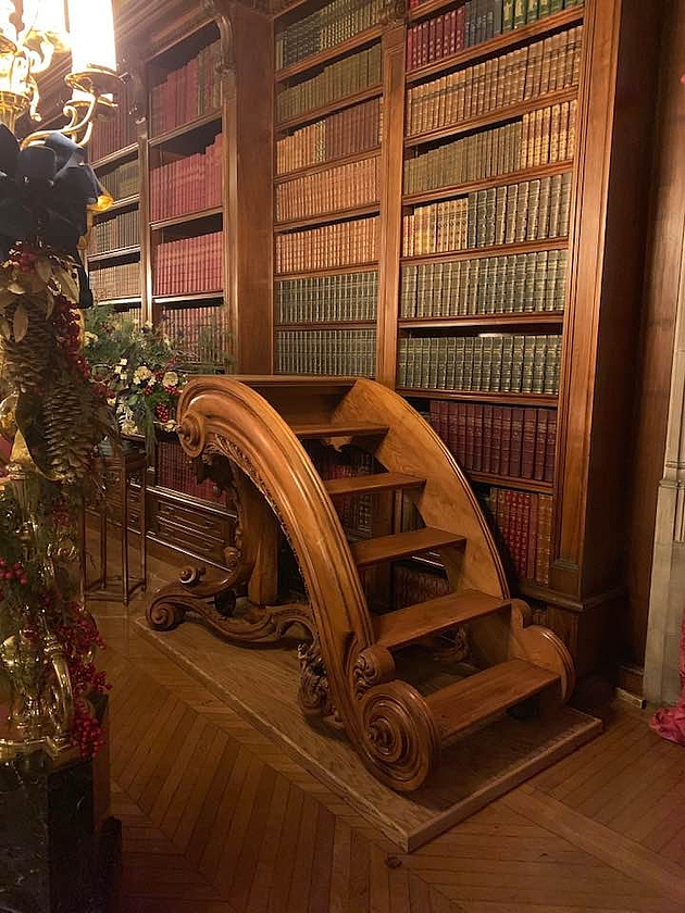 Forthwith | LibraryThing | LibraryThing