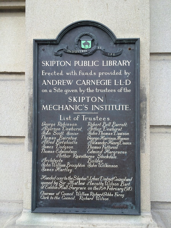 Skipton Library and Customer Services Centre in Skipton, North ...