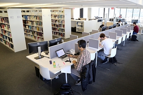 University of Toronto - Milt Harris Library of the Rotman School of ...