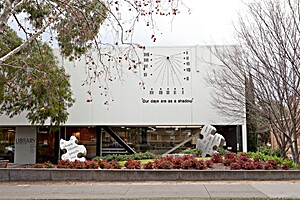 Box Hill Library (Whitehorse Manningham Libraries) in Box Hill, Vic ...