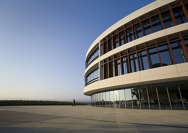 William H. Hannon Library, Loyola Marymount University in Los Angeles ...